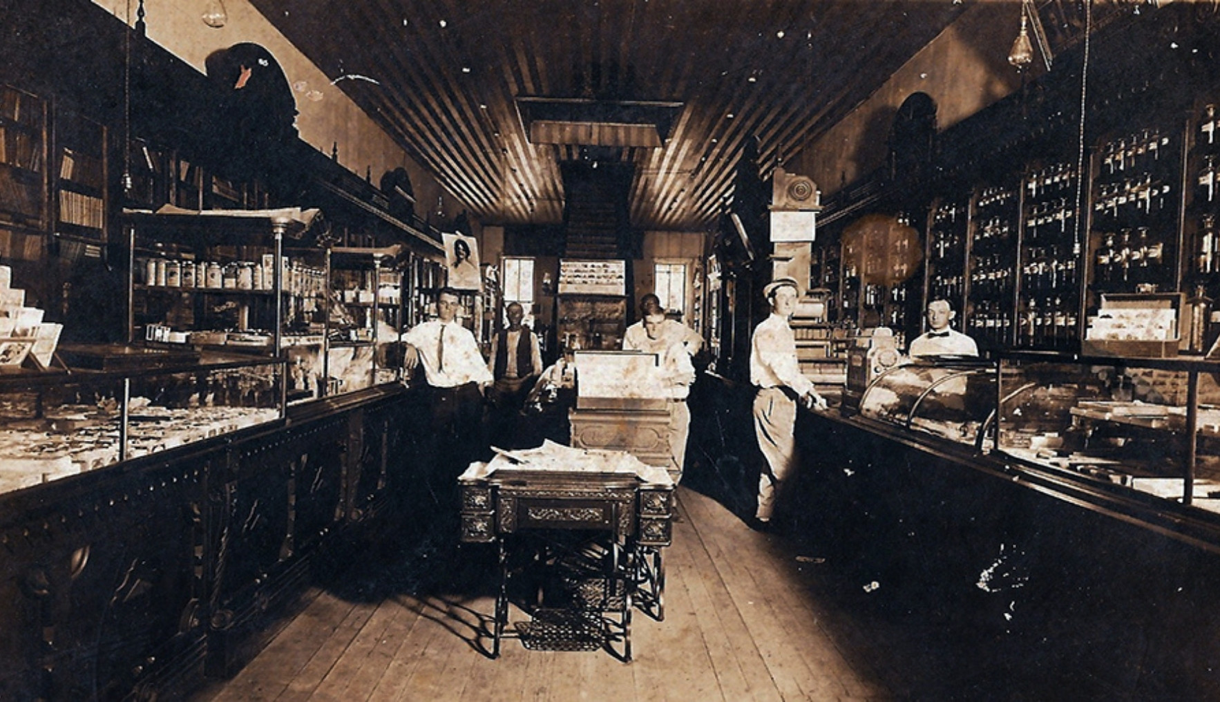 Pharmacy and Medical Museum of Texas - Cuero Main Street